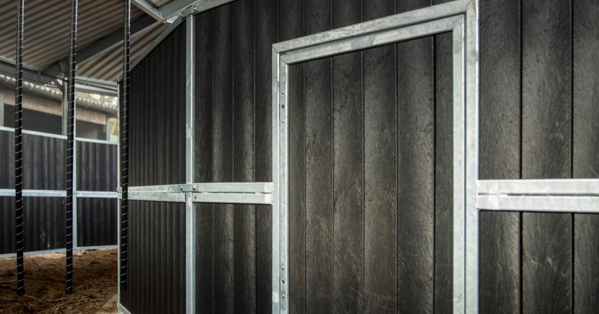 Q-Line | Fence Panel Filling